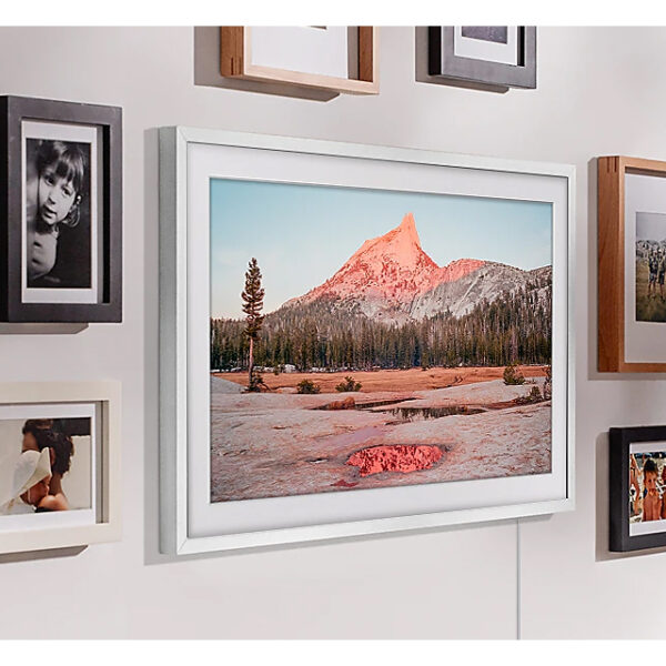 SAMSUNG 32″ The Frame QLED Smart TV - INTRACORP SDN BHD